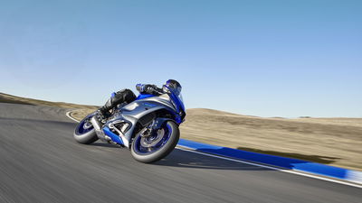 Yamaha R7 revealed | All the specs and features of the sports bike | Visordown